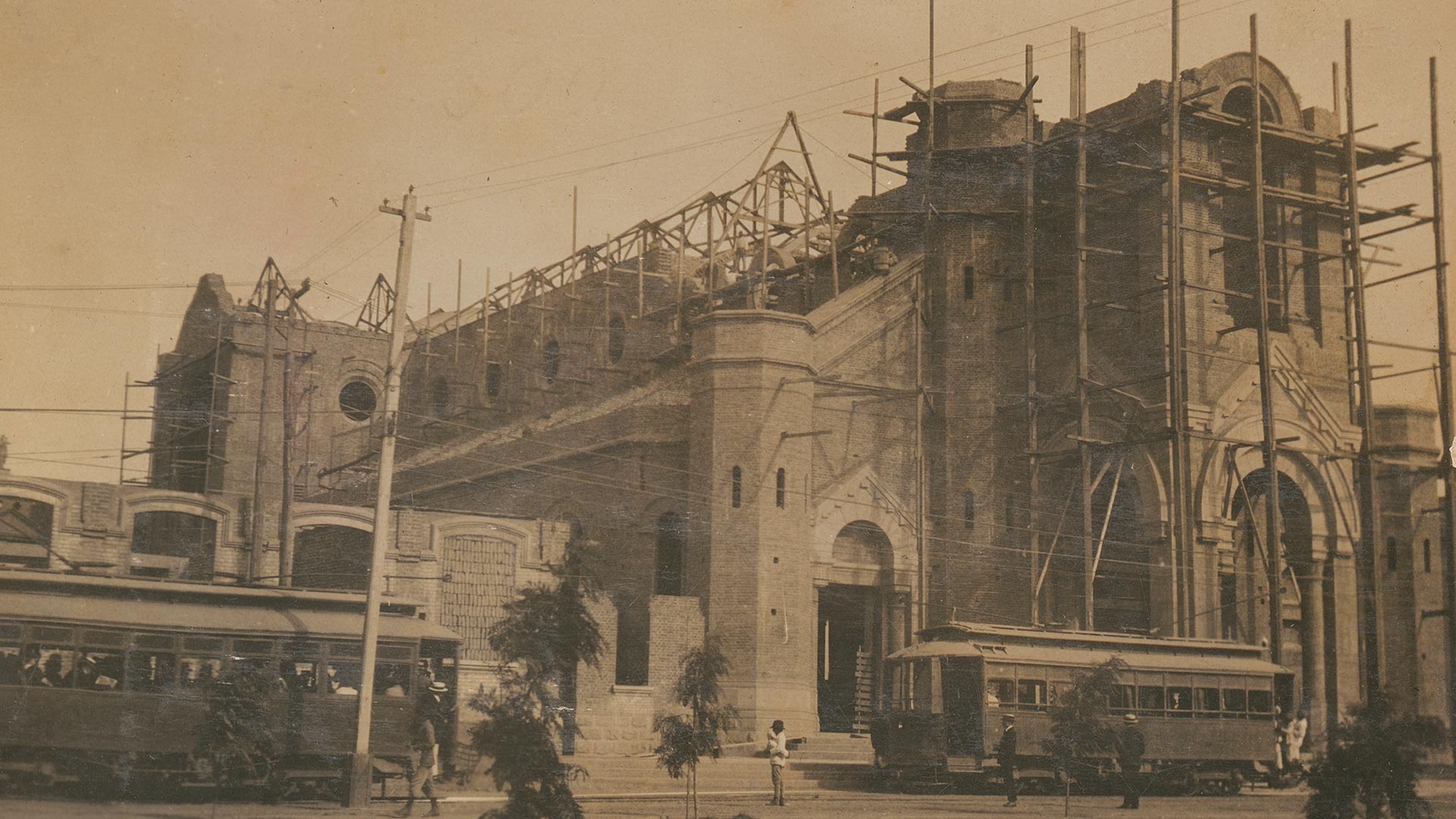 ARTE E HISTORIA – La Basílica de María Auxiliadora